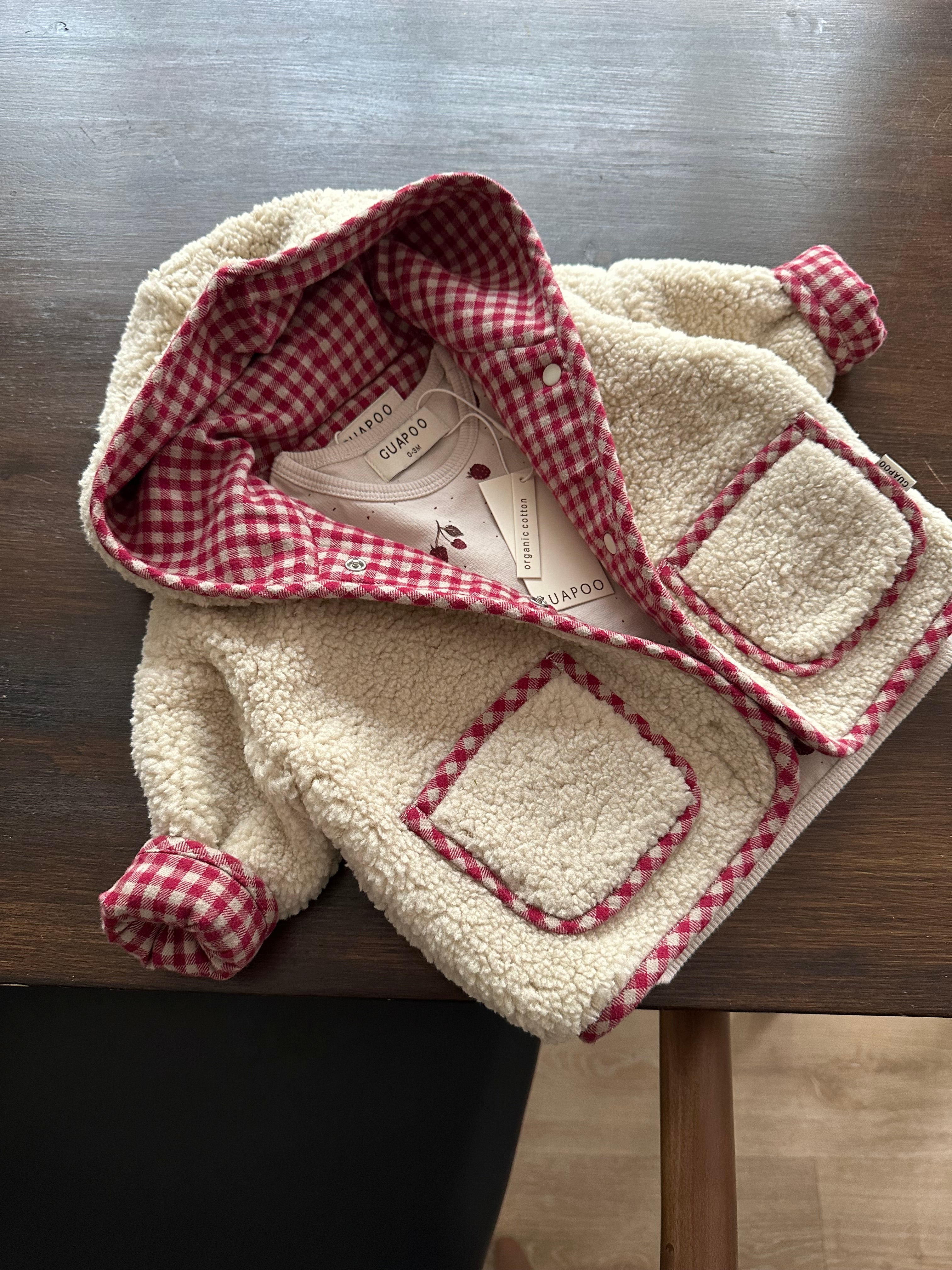 REVERSIBLE TEDDY JACKET CREAMY SILK – GUAPOO B2B